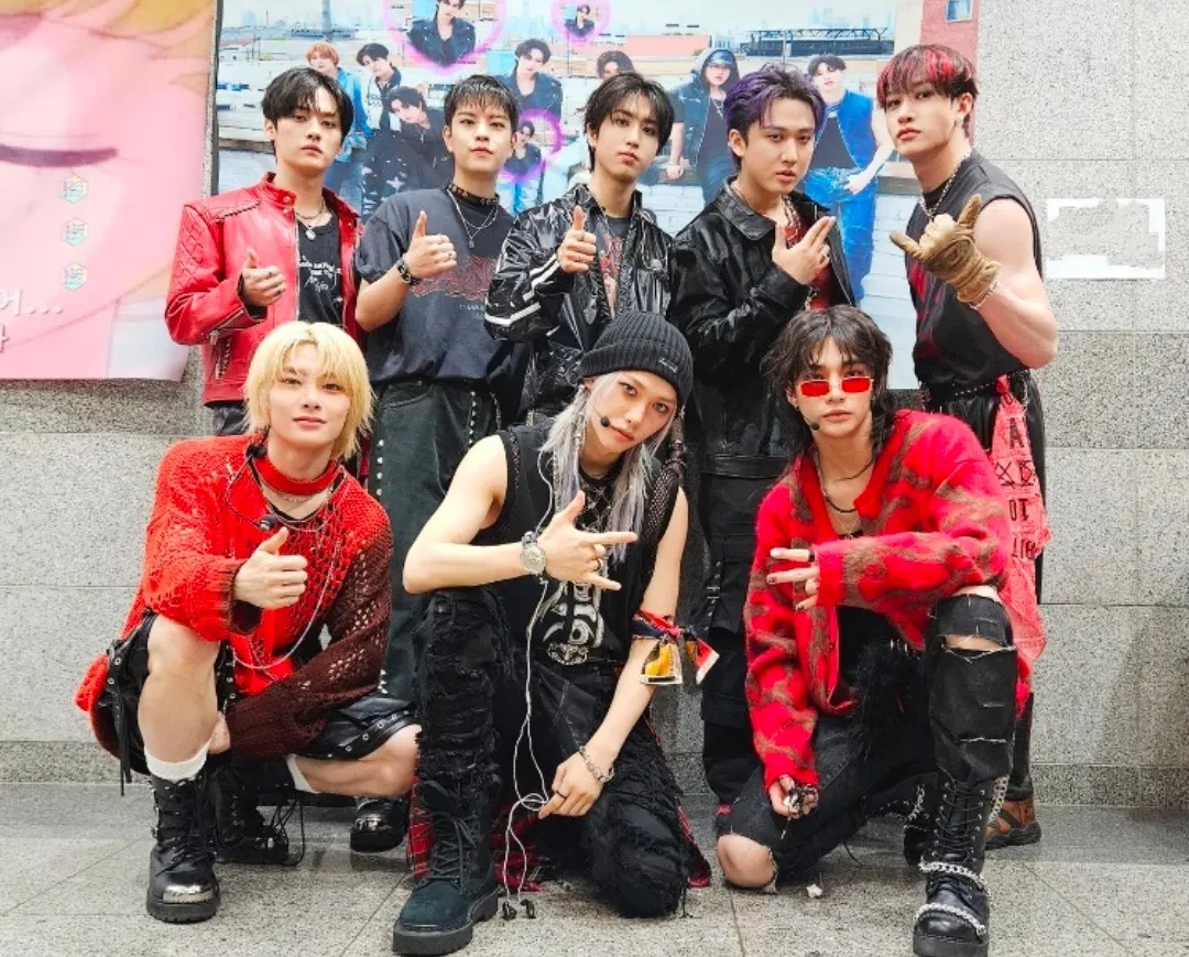 第56話：🖤 side（straykidsと紅一点の物語）｜無料スマホ夢小説ならプリ小説 byGMO