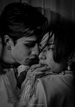 ATEEZ 's BL - 全21話 【連載中】（芙束‪ さんの小説） | 無料スマホ夢小説ならプリ小説 byGMO