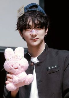 私の幼馴染 - 全14話 【連載中】（Zeiさんの夢小説） | 無料スマホ夢小説ならプリ小説 byGMO