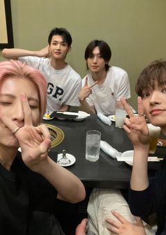 &teamのもろもろ - 全67話 【連載中】（hggさんの夢小説） | 無料スマホ夢小説ならプリ小説 byGMO